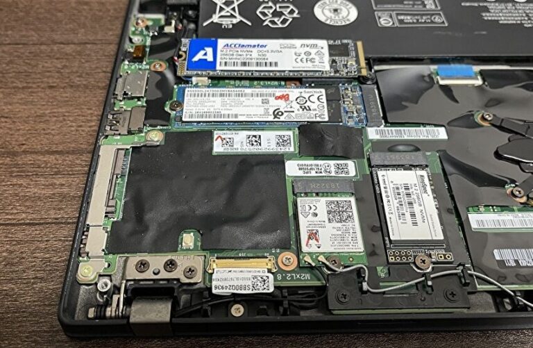 ThinkPad X280のM.2 SATA SSDをPCIe SSDに換装、増設した2242サイズとのPCIe SSD デュアル化 ...