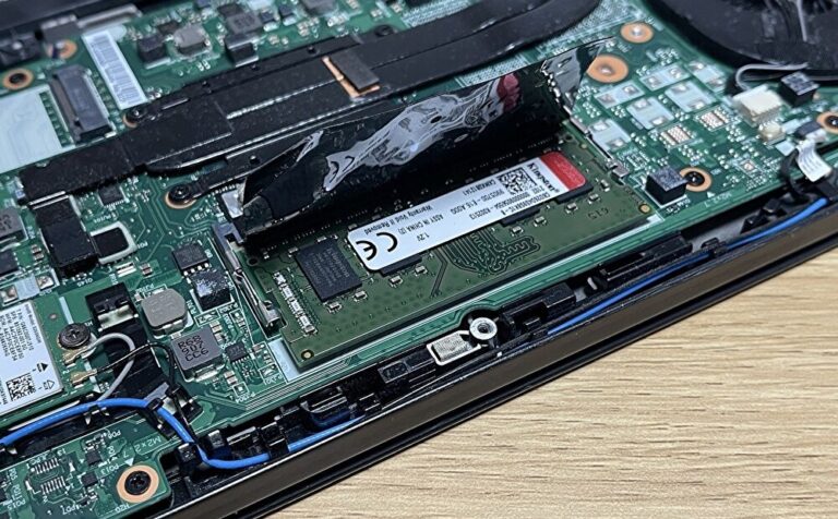 ThinkPad T480s、WWAN スロットへのSSD増設、メモリ増設の手順 | Win And I net